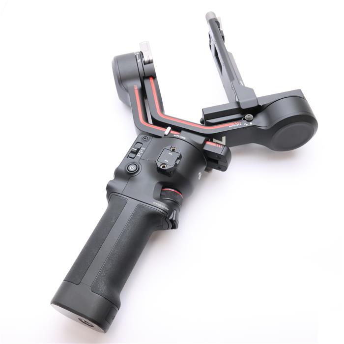 外観状態:美品 マップ保証期間:保証なし 付属品など:キャリーケース・BG21グリップ・USB-C充電ケーブル(社外品)・ブリーフケースハンドル・レンズ止着サポート・レンズサポートストラップ・延長グリップ三脚・クイックリリースプレート・フォ...