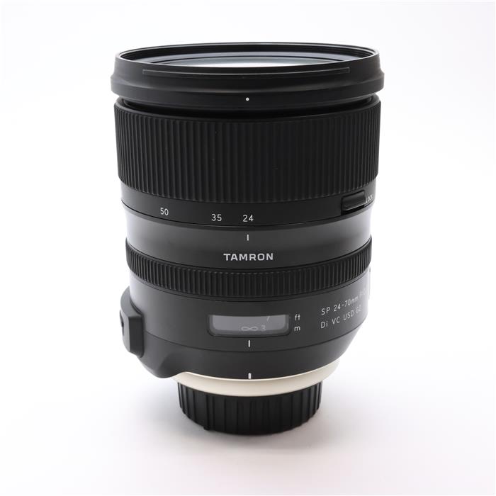 外観状態:並品 マップ保証期間:12ヵ月 付属品など:レンズフロントキャップ・レンズリアキャップ(社外品)・レンズフード【ココがポイント！】クラストップレベルの高性能・高画質を達成。逆光時の撮影にも強い、手ブレ補正5段を達成した大口径標準ズ...