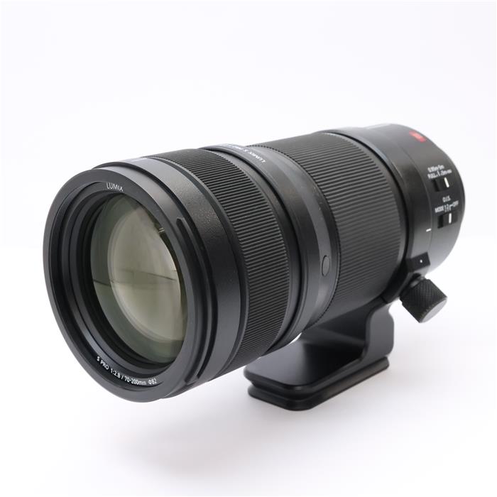外観状態:美品 マップ保証期間:12ヵ月 付属品など:レンズフロントキャップ・レンズリアキャップ・レンズフード【ココがポイント！】大口径ズーム全域F2.8の明るさで卓越した描写性能と美しいボケ味を味わえます。シャッタースピードを求められるス...