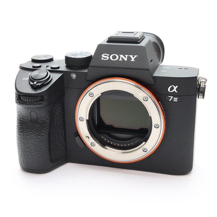 外観状態:良品 マップ保証期間:12ヵ月 付属品など:元箱・マイクロUSBケーブル・バッテリー・ACアダプター・ストラップ【ココがポイント！】ソニーの最先端カメラ技術を凝縮した“フルサイズミラーレス”ベーシックモデル『α7 III』は、新開...