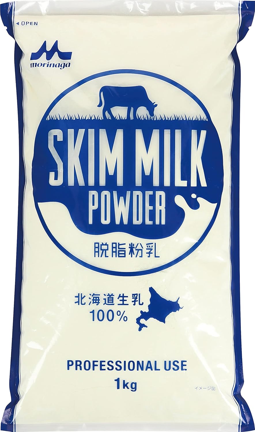 【賞味期限は製造後12ヶ月】牛乳から脂肪分を取り、乾燥させて粉末状にしたスキムミルク。「森永 スキムミルク1kg」の賞味期限は製造後12ヶ月なので、牛乳よりも長期保存できます。 【低脂肪】低脂肪でたんぱく質やカルシウムを摂ることができます。...