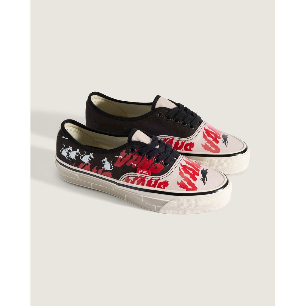 ,,,VANS SOON.EASY オーセンティックヴァンズVANSSOON.EASY オーセンティック商品番号: VN000EAKG2Mカラー : TAUPE MIST/FADED BLACK才能豊かな現代のアーティストが独自の視点を通じ...