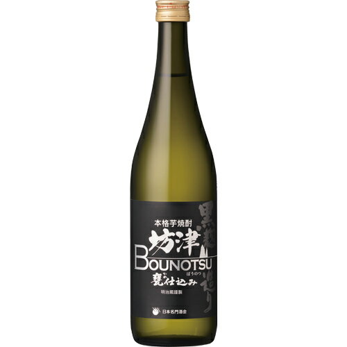 伝統の黒麹を使用し、甕壺で仕込んだ黒瀬杜氏入魂の逸品です。幅のある旨みと深いコクそして長い余韻が特徴。