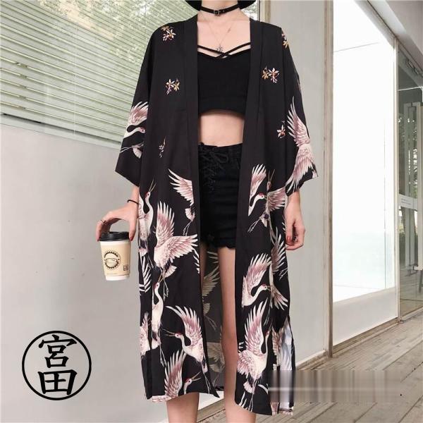 和柄 ガウン ロング丈 トップス 羽織 ジャケット 長袖 薄手 鶴 ツル 柄 カッコイイ 個性的 和風 オリエンタル 鳥 総柄 派手 目立つ ユニーク 春 夏 秋 アウター ロングコート 海 プール リゾート コーデ ブラック 袖あり ゆっ...
