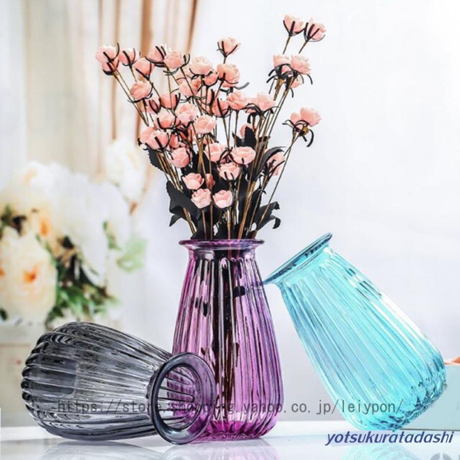 商品名: ガラス花瓶素材: ガラスサイズ：口径×底径×高さ：9.8*12.6*21.5cm（スタッフ採寸のため、若干の誤差が生じる場合がございます）場所: 窓辺、玄関、寝室、書斎などガラスボトル 水耕栽培 インテリア飾り安定感が良いでどんな...