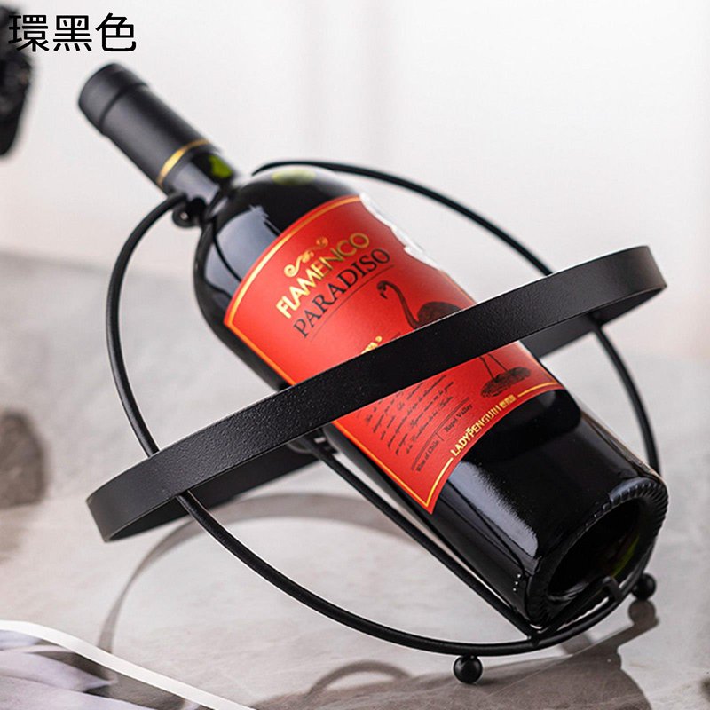 　　　 ◆◇◆人気の秘密◆◇◆ 【美しい装飾】金属製のワインラックは、それが素朴であろうと、モダンであろうと、インダストリアルであろうと、どのような場所にもぴったりです。バー、ワインセラー、キッチン、地下室などに最適です。 【おしゃれな外見...