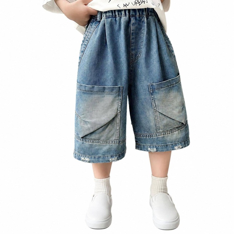 　　　 ◆◇◆売れている秘密◆◇◆ 【デニムハーフパンツ】ゆったりとしたシルエットで体型カバーを叶える、男の子用のデニムハーフパンツです。締め付け感の少ない総ゴムウエスト仕様になっており、元気なお子様の動きにも優しくフィットします。通学や通...