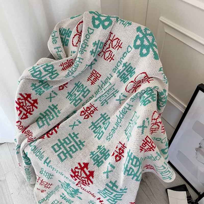　　　 ◆◇◆売れている秘密◆◇◆ サイズ：100cmx150cm、 130*170cm、 130*220cm。 おしゃれな北欧風デザイン：シンプルで明るい色使い、北欧風デザインがインテリアのアクセントになります。高級感ある柔らかな質感も魅...