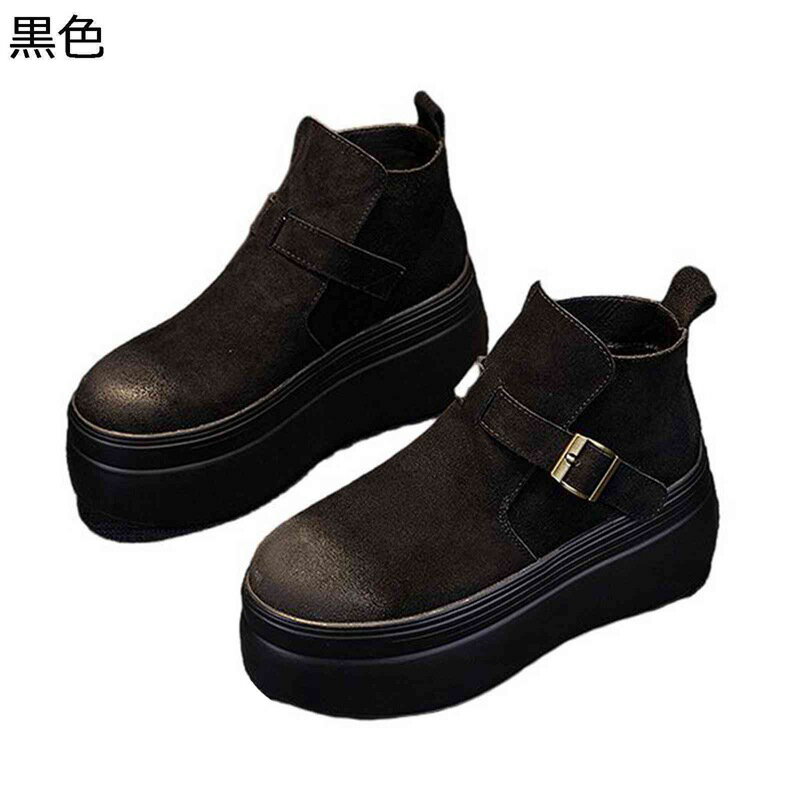 　　　 ◆◇◆人気の秘密◆◇◆ ヒール：8cm　【厚底ブーツ】厚底（インストーム）だから ハイヒールとの高低差が優しくなり、歩きやすくて疲れにくいと好評です。 足が痛くならないので、旅行など長時間歩くときにもおすすめの厚底ブーツです 【快適...