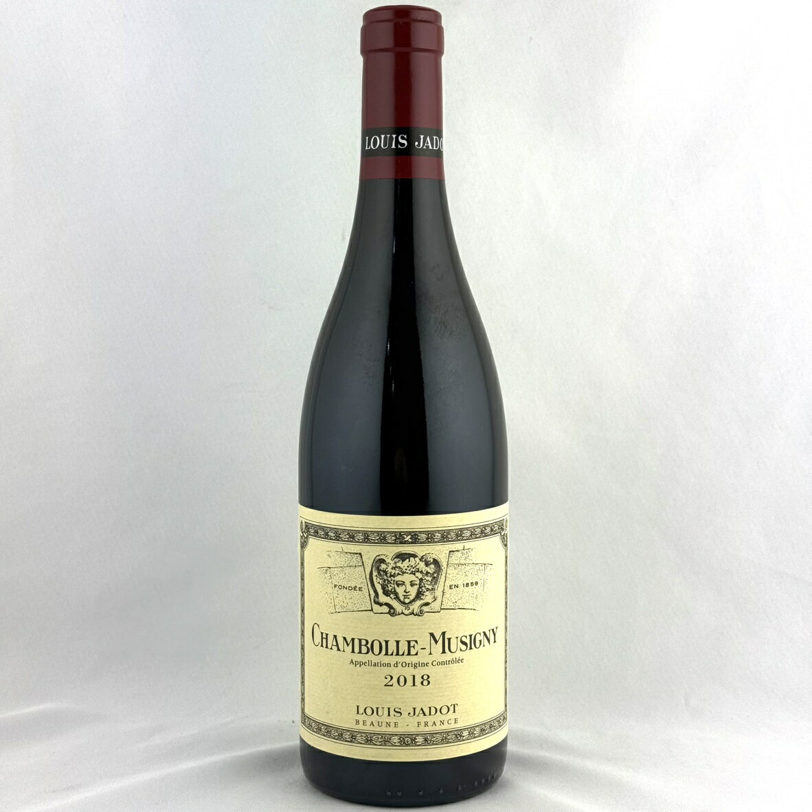 商品説明しっかりとしたコクもありながら優雅な味わいがフィニッシュまで続きます商品情報色・タイプ:赤/辛口品種:ピノノワール容量:750ml生産:フランス　ブルゴーニュ/シャンボール・ミュジニー注意事項・商品リニューアル等により、パッケージデ...