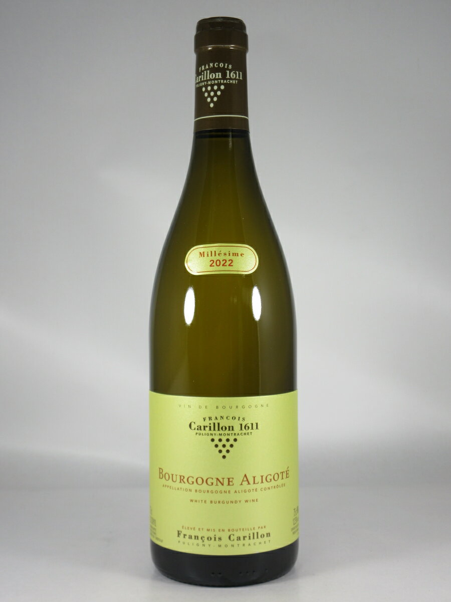 商品説明ピュリニーと隣接するコルポーのコミューンに畑がある。全体の4分の1は12ヵ月の樽熟成をするがメニルと呼ばれる大樽を使用。果実の厚みとシャープな酸を残すような造り。商品情報色・タイプ:白/辛口品種:品種：アリゴテ容量:750ml産地:...