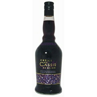 レニエ クレーム ド カシスは、カシス（黒すぐり）の豊かな果実味を凝縮した、芳醇で華やかな香りが魅力のフルーツリキュールです。深みのあるルビー色がグラスに映え、見た目からも華やかさを演出。甘みと酸味のバランスが絶妙で、幅広いカクテルに活躍す...