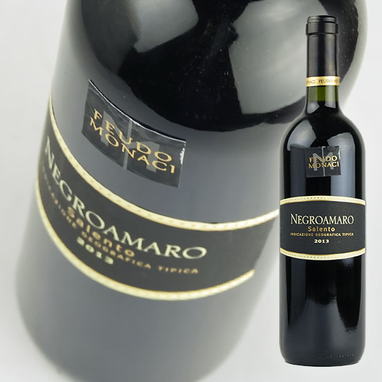 ルビー色をしたベリー系果実の香りが豊かな赤ワインです。骨格のあるしっかりとした味わいでありながら、飲みやすいテイストです。 色・タイプ 赤／ミディアムボディ／やや辛口 品種 ネグロアマーロ 容量 750ml 産地 イタリア プーリア州 こち...