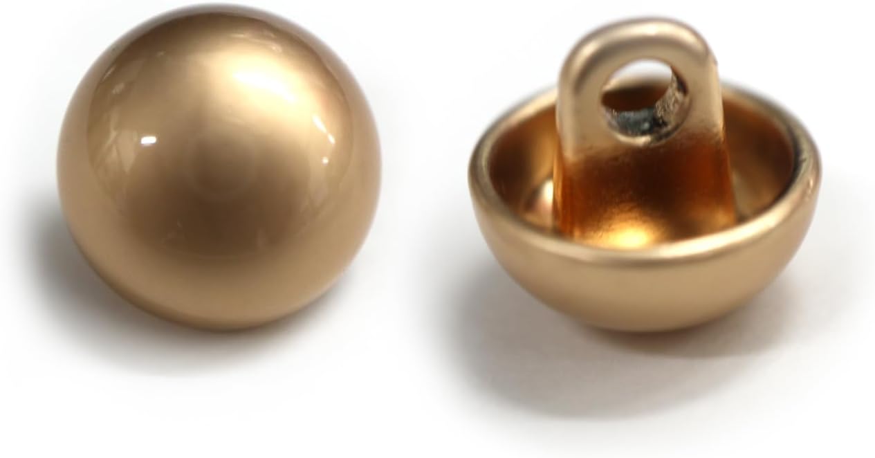 ●【サイズ】10mm　【数量】20個　【一粒の重さ】約1.1g●【ボタンの形】足つきボタン　【材質】金属製●【カラー】ゴールド●【用途】ワンピース、カーディガン、ブラウスに。シャツのイメージチェンジ用にも。●【特 徴】縫い糸が目立ちにくい、...