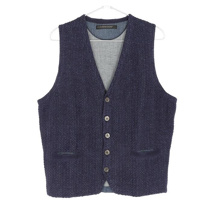 商品詳細表記サイズ44/46/48/50カラーネイビー 素材 リネン 88％ ポリアミド 12％ 実寸 46：着丈 60.5cm、身幅 51.5cm ※サイズ表記に関しましては、サンプルサイズになりますので仕上がりに誤差が生じる場合がござい...