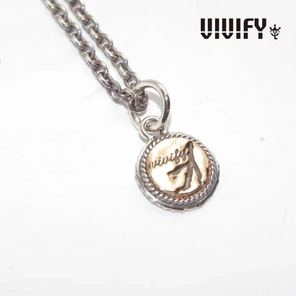 商品情報商品情報定番品として人気のあったk10ゴールド製の烏の足痕、クロウマークコインを配した小ぶりでシンプルなトップを、ゴールド人気によりご要望の多かったk18ゴールド製コインにて製作致しました。k10より黄色みの強いk18の更にゴールド...