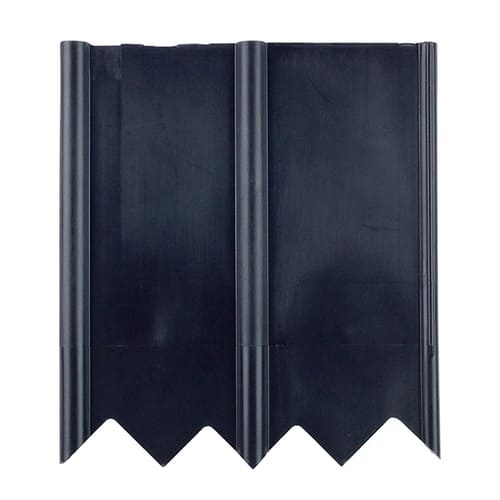 広告文責・販売事業者名：株式会社ビューティーサイエンスTEL 050-5536-7827・・・・・　商　品　詳　細　・・・・・ 商品名 芝の根止めトール 20枚組 内容量 20枚 商品詳細 ●簡単に打ち込んで、芝の余計な伸びを仕切ります ●...