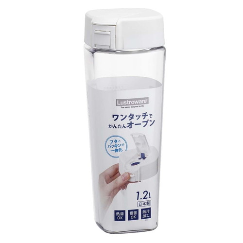 商品名 Lustroware タテヨコ・シームレスピッチャー 1.2L ホワイト 内容量 1個 商品説明 ●タテにもヨコにも置けて、ワンタッチオープンもできる機能的な冷水ポットです。●シームレスでスッキリしたデザインです。●熱湯をそのまま注...