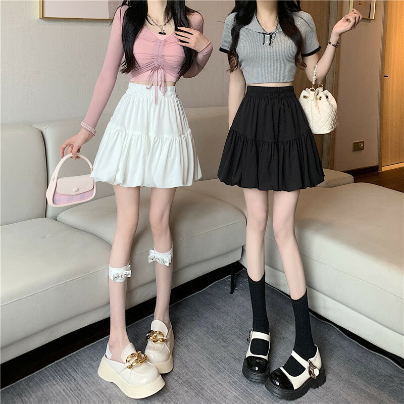 この商品について フリルとプリーツのミニスカート 【カラー】ブラック，ホワイト。 【デザイン】着回し力抜群の美ラインスカート・どの角度からも美シルエット好印象・きちんとウエストゴムで楽々コーディネイト 【サイズ】ウエスト60-86cm（伸縮...