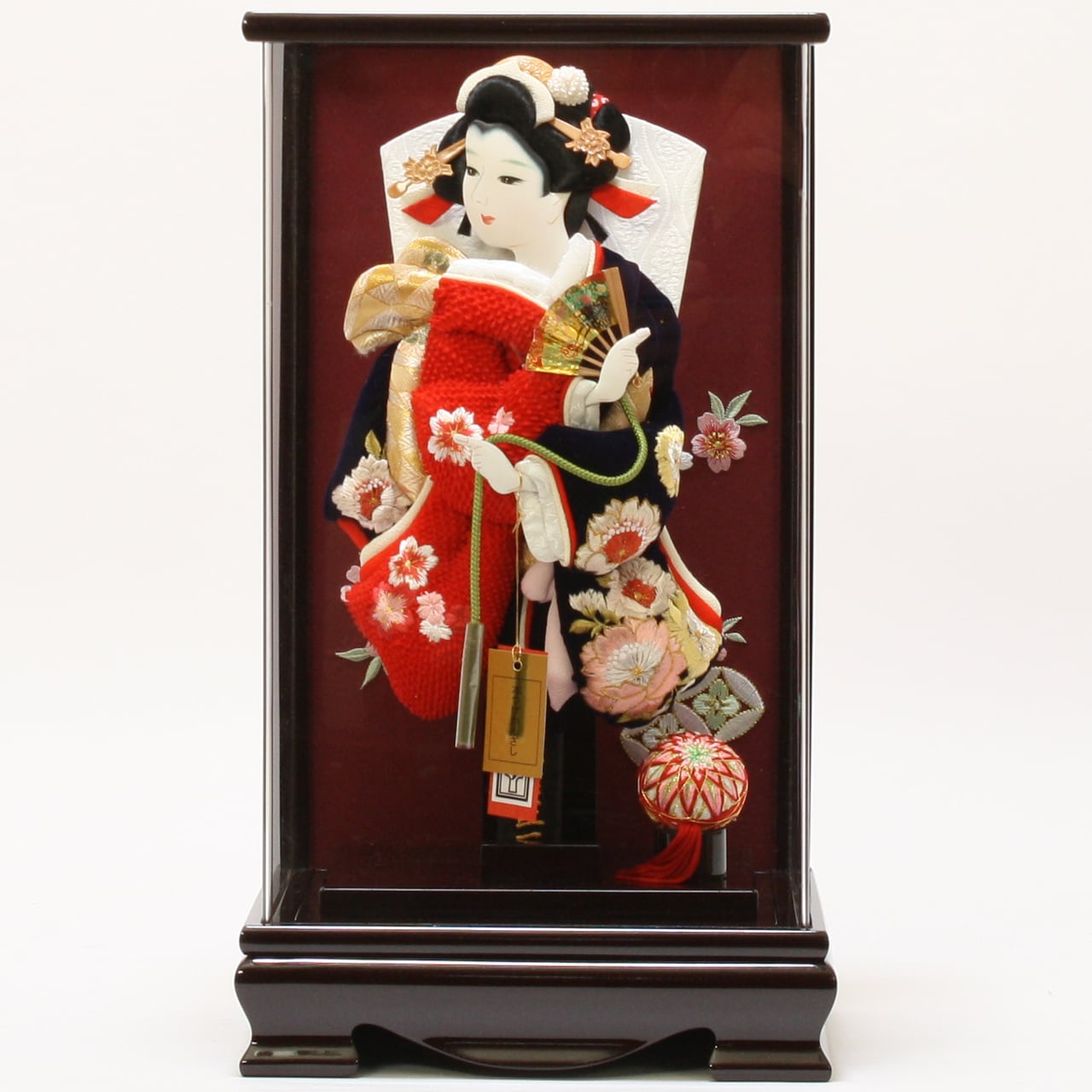 詳細 サイズ　間口24×奥行22×高さ46cm 付属品　お手入れセット（白手袋・天然毛バタキ・クロス） ※お届け予定は在庫状況により変動します。お尋ねください。 ※生産数に限りがあるため、売り切れ次第ご予約終了いたしますので、ご了承ください...