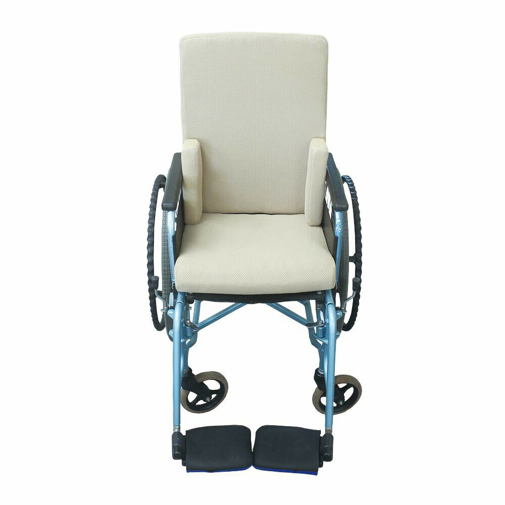 ●通気性＋体圧分散に優れた4D編成樹脂網状構造体を使用。優れた分圧性能で褥瘡を予防。抜群の通気性でムレを解消！ファスナーで分割可能。汚れても簡単にシャワーで丸洗いできる介護負担軽減のための車椅子背付きクッションです。ソフトな硬さ。ファスナー...