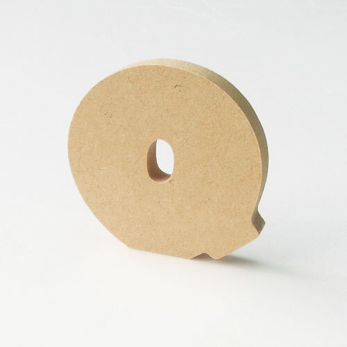 素材 MDF（木材繊維を成型熱圧した木質素材） サイズ 縦5.8×厚さ0.9cm 商品説明 カワイイデザインの切文字が登場 デコパージュやトールペイントの素材に最適です 厚みがありますので、そのまま立たせたり、ボードに貼ったり出来ます メー...