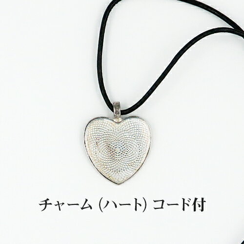 商品説明 サイズ 26mm×24mm チェーン通し付で35mm　コード90cm
