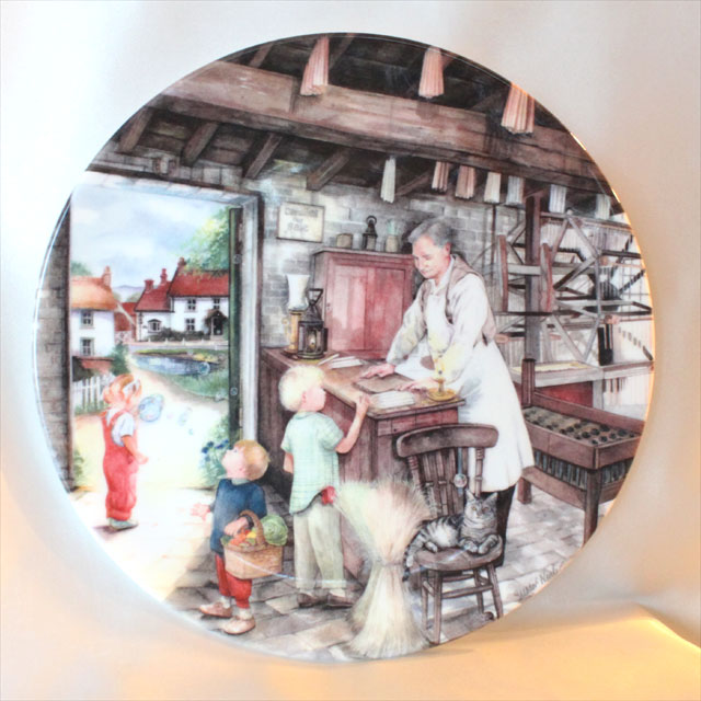 Old Country Crafts オールド・カントリー・クラフツ　〜 キャンドル・メーカー 1991年　150日限定生産 デザイン　Neale, Susan 伝統的な工芸製品 ロウソクを作る工房の風景。 ロイヤルドルトン製のとても美しい...