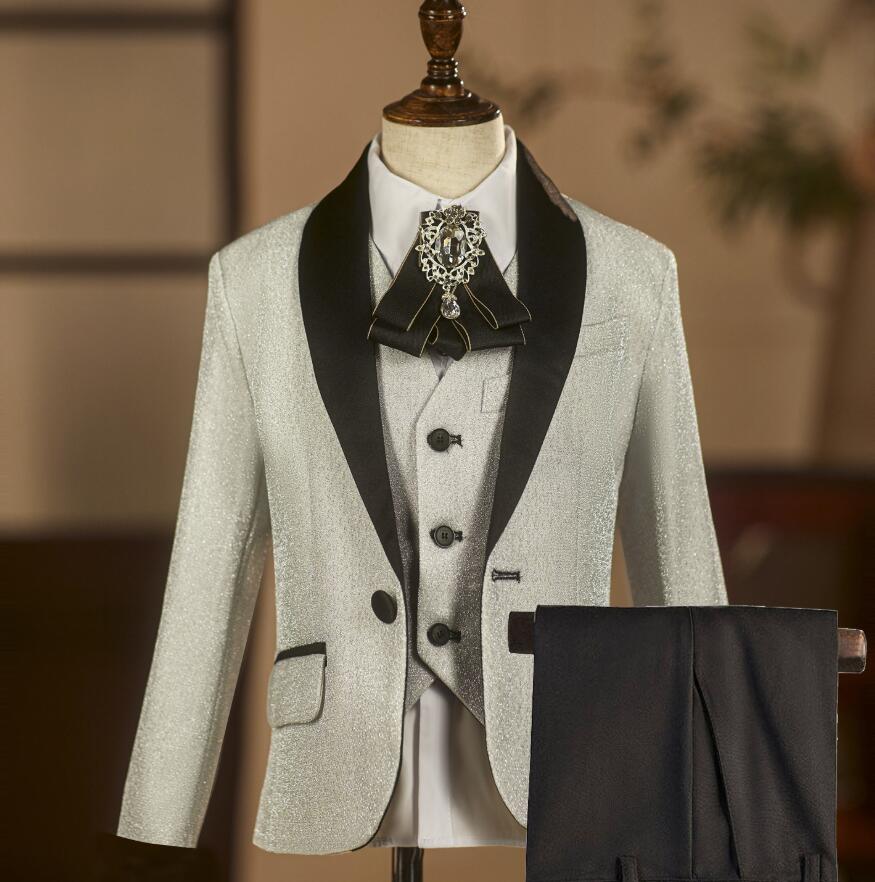 商品名 高級感 男の子 スーツ ラメ入り 光沢あり 紳士服 色 画像参考 サイズcm ジャケット 110　肩幅28　着丈47　バスト69　ウェスト62　袖丈42 120　肩幅30　着丈49　バスト72　ウェスト65　袖丈44 130　肩幅3...