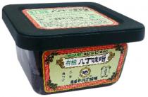 【8個セット】まるや　有機・八丁味噌　300g 有機栽培の丸大豆のみを大豆麹とし、木桶で二夏二冬天然熟成させた豆みそ。有機JAS認定商品。 原材料：有機大豆(カナダ)、食塩 【商品情報】 ☆有機JAS認定商品です。 ☆有機JAS認証の丸大豆...