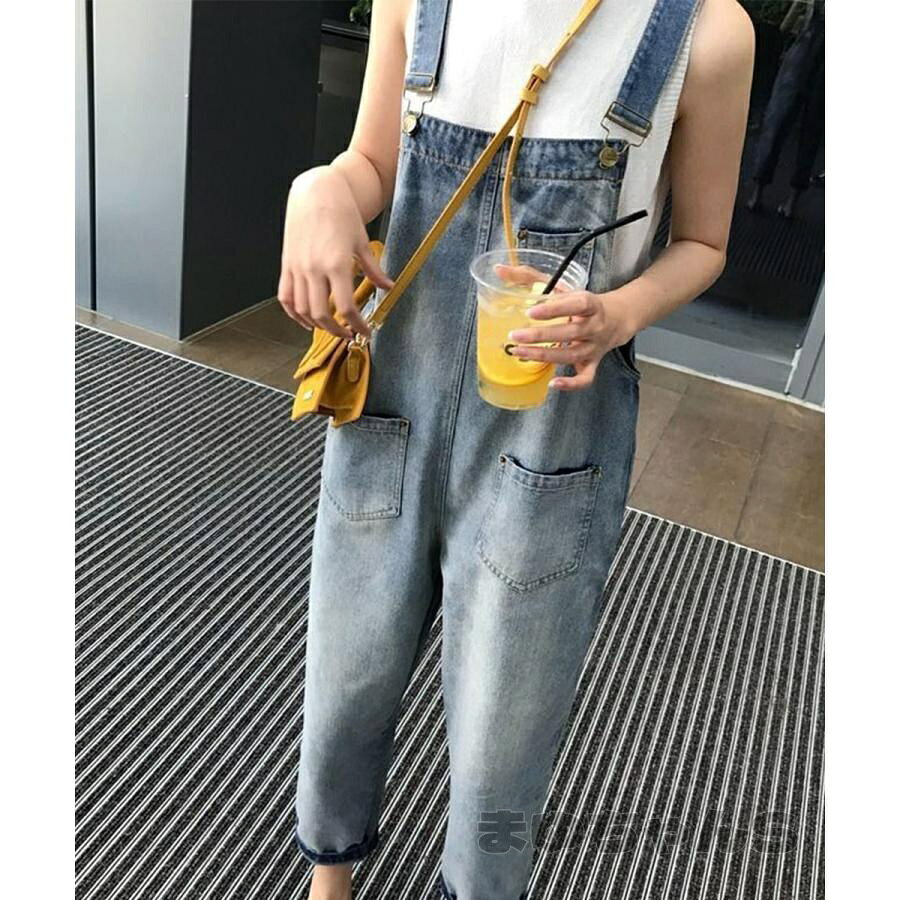 素材：綿65％ポリエステル35％ カラー：サックス サイズ：S/M/L [S]総丈:約130cm(サスペンダー調整可能) 股下:約54cm ウエスト:約90cm ヒップ:約94cm もも周り:約56cm [M]総丈:約130cm(サスペンダ...