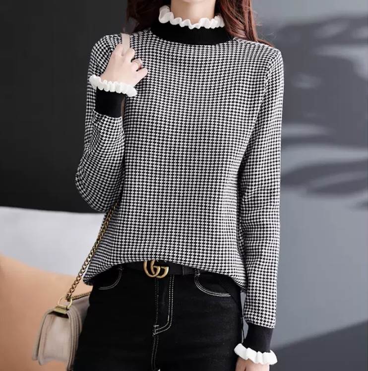 手元、首元のデザインが特徴的なトップス。レトロな雰囲気で着用できるアイテム。色展開 ブラックサイズ S M L XL 2XLサイズ(cm)S /着丈 58 /バスト 78 /肩幅 35 /袖丈 57M /着丈 59 /バスト 82 /肩幅 ...