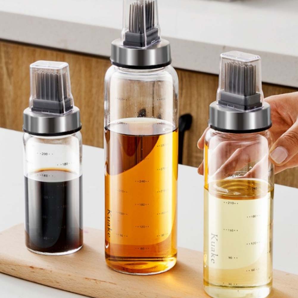 3つの容量 200ml、300ml、500mlの3容量からお選びいただけます。 多様性 食用油、醤油、酢、オリーブオイルなどの液体調味料に使用できます。 食品グレードの素材で作られています。より健康的に使用でき、より耐久性があります 。3つ...