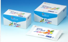 特長 ●綿100％の天然繊維。柔らかく、吸収性に優れています。 ●各々使いやすい大きさにカットしてあります。 ●吸液に、患部の保護に。 ●ご家庭の救急備品として。 ケース入り数:100箱 ※こちらの商品は、返品・交換不可でお願いしております...