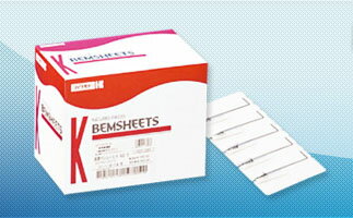 特長 ●脳神経外科手術の際、生理食塩水を浸して使用し、脳組織の損傷を防ぐ、保護用シートです。 ●短繊維の脱落がほとんどなく、不純物を含みません。 ●吸水性に優れています。 ●識別用に着色縫合糸を使用しています。 使用方法 ●本品を清潔に取り...