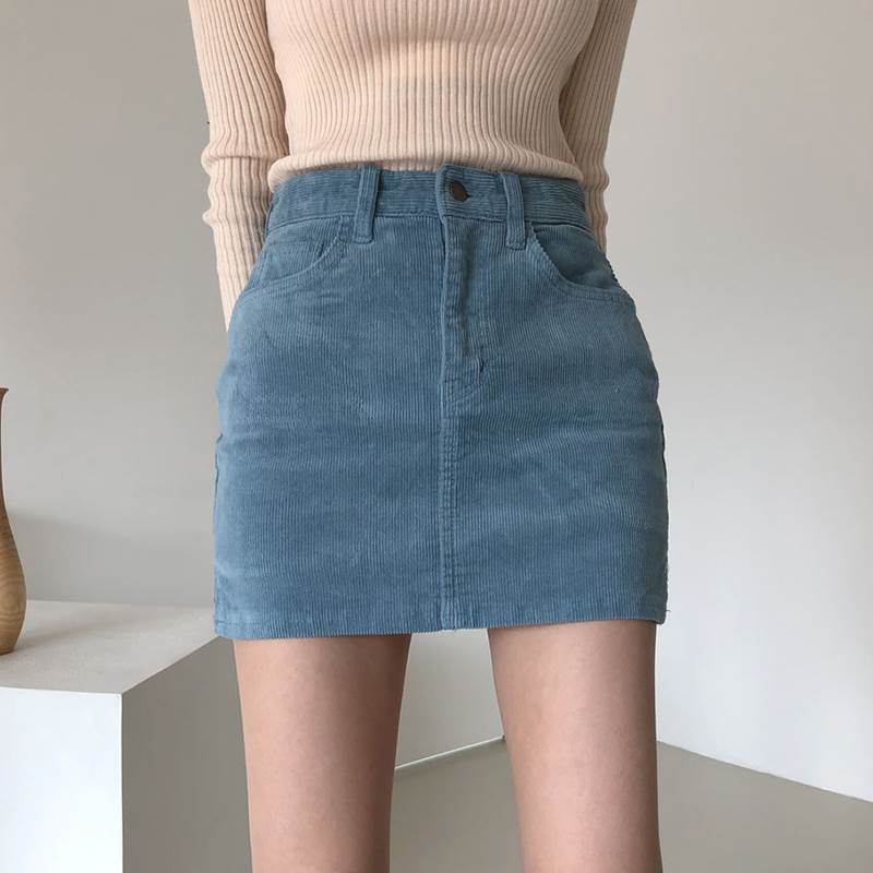 abc-3140スタイルアップに欠かせないハイウエストデザイン。これ1本で脚長効果抜群のボトムスです。シンプルなので、どんなアイテムにも合わせやすくてコーディネート幅広がります☆【カラー】ブルー【素材】コーデュロイ【サイズ】Sスカート丈：3...