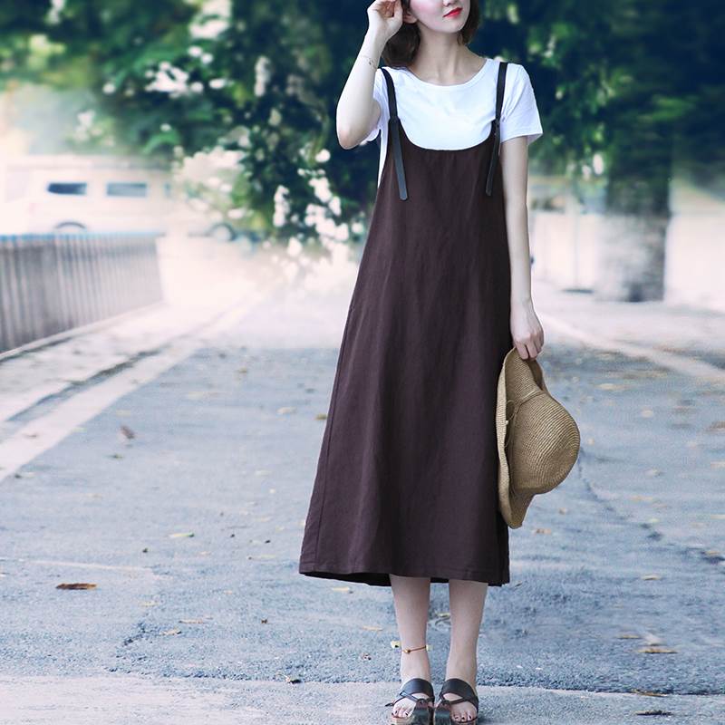 前後で2wayでも、単品でも着まわせるのが嬉しいTシャツとワンピースのセットです。ワンピースはゆったりシルエットなので、体系カバーできるのが嬉しいポイント。色展開 ブラウン ブラックサイズ M　Lサイズ(cm)M /肩幅 39 /バスト 9...