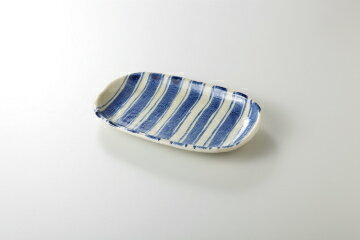 商品の仕様●ルリ染ライン 小判皿●24.1×15.6×2.9cm●1個※商品画像はイメージです。複数掲載写真も、商品は単品販売です。予めご了承下さい。※商品の外観写真は、製造時期により、実物とは細部が異なる場合がございます。予めご了承下さい...