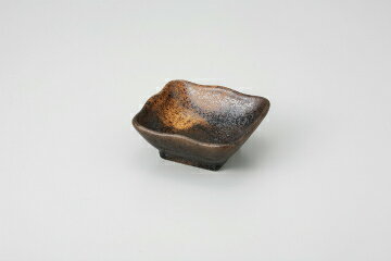 商品の仕様●金結晶 波千代口●8.2×3.3cm●1個※商品画像はイメージです。複数掲載写真も、商品は単品販売です。予めご了承下さい。※商品の外観写真は、製造時期により、実物とは細部が異なる場合がございます。予めご了承下さい。※色違い、寸法...