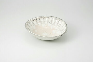 商品の仕様●粉引花彫 たわみボール●21.7×6cm●1個※商品画像はイメージです。複数掲載写真も、商品は単品販売です。予めご了承下さい。※商品の外観写真は、製造時期により、実物とは細部が異なる場合がございます。予めご了承下さい。※色違い、...