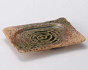 商品の仕様●寸法:18.5×15×2.7cm●磁器※商品画像はイメージです。複数掲載写真も、商品は単品販売です。予めご了承下さい。※商品の外観写真は、製造時期により、実物とは細部が異なる場合がございます。予めご了承下さい。※色違い、寸法違い...