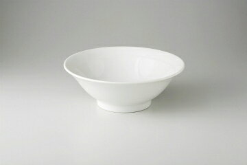 商品の仕様●白中華 リム8.5丼●26.3×9.1cm 1900cc●1個※商品画像はイメージです。複数掲載写真も、商品は単品販売です。予めご了承下さい。※商品の外観写真は、製造時期により、実物とは細部が異なる場合がございます。予めご了承下...