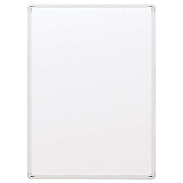 ふわっと軽いまな板です。薄くて軽いので、食材を切った後、鍋やフライパンに移すのにラクラク！周りに滑り止めが付いているので、滑りやすいシンクの上でも安心して使える！アウトドアにもオススメです。商品の仕様本体サイズ:22×30×1.3cm 重量...