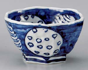 商品の仕様●寸法:φ14×8.4cm●磁器※商品画像はイメージです。複数掲載写真も、商品は単品販売です。予めご了承下さい。※商品の外観写真は、製造時期により、実物とは細部が異なる場合がございます。予めご了承下さい。※色違い、寸法違いなども商...