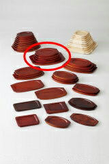 商品の仕様●木台 丸形受台・(ケ)●28×22.5cm内寸17cm●1個※商品画像はイメージです。複数掲載写真も、商品は単品販売です。予めご了承下さい。※商品の外観写真は、製造時期により、実物とは細部が異なる場合がございます。予めご了承下さ...