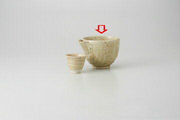 商品の仕様●ヒワ釉 片口鉢●13.5×10.5×8.3cm330cc●1個※商品画像はイメージです。複数掲載写真も、商品は単品販売です。予めご了承下さい。※商品の外観写真は、製造時期により、実物とは細部が異なる場合がございます。予めご了承下...