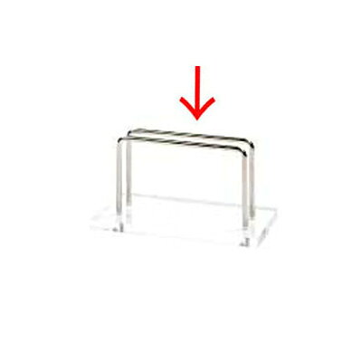 商品の仕様●関連ワード【 ブック立て メニュースタンド メニュー立て 】●●素　材：透明アクリル・クロームメッキ●サイズ：W150×H75×D75mm※ミゾ幅20mm商品の重さ 約185グラム ※商品画像はイメージです。複数掲載写真も、商品...