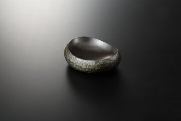 商品の仕様●墨吹 玉石向付●18.6×14.5×5.7cm●1個※商品画像はイメージです。複数掲載写真も、商品は単品販売です。予めご了承下さい。※商品の外観写真は、製造時期により、実物とは細部が異なる場合がございます。予めご了承下さい。※色...