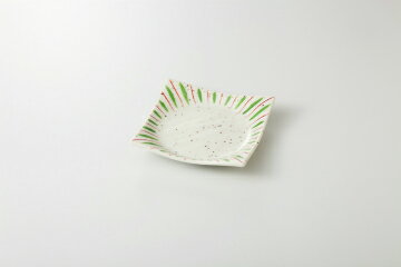 商品の仕様●グリーン十草 角銘々皿●13.5×2.9cm●1個※商品画像はイメージです。複数掲載写真も、商品は単品販売です。予めご了承下さい。※商品の外観写真は、製造時期により、実物とは細部が異なる場合がございます。予めご了承下さい。※色違...