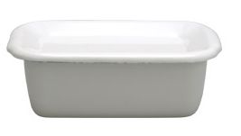 商品の仕様サイズ：外寸縦×横×高さ/160×105×H57mm　容量/0.50l材質：本体・蓋：琺瑯生産国：日本※商品画像はイメージです。複数掲載写真も、商品は単品販売です。予めご了承下さい。※商品の外観写真は、製造時期により、実物とは細部...